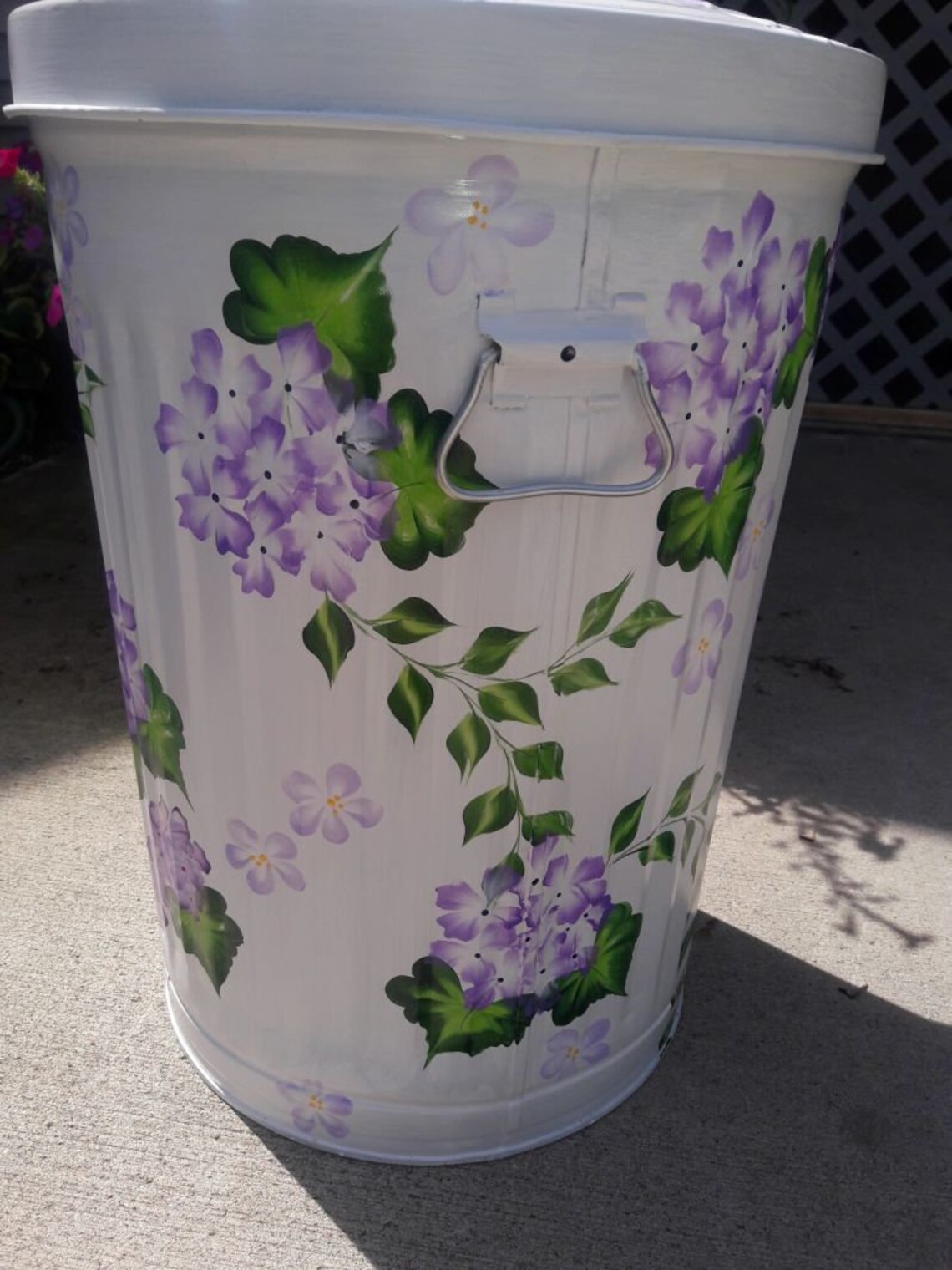 Hand Painted Trash/garbage Can - 20 Gallon Bright White Wash, Lavender ...