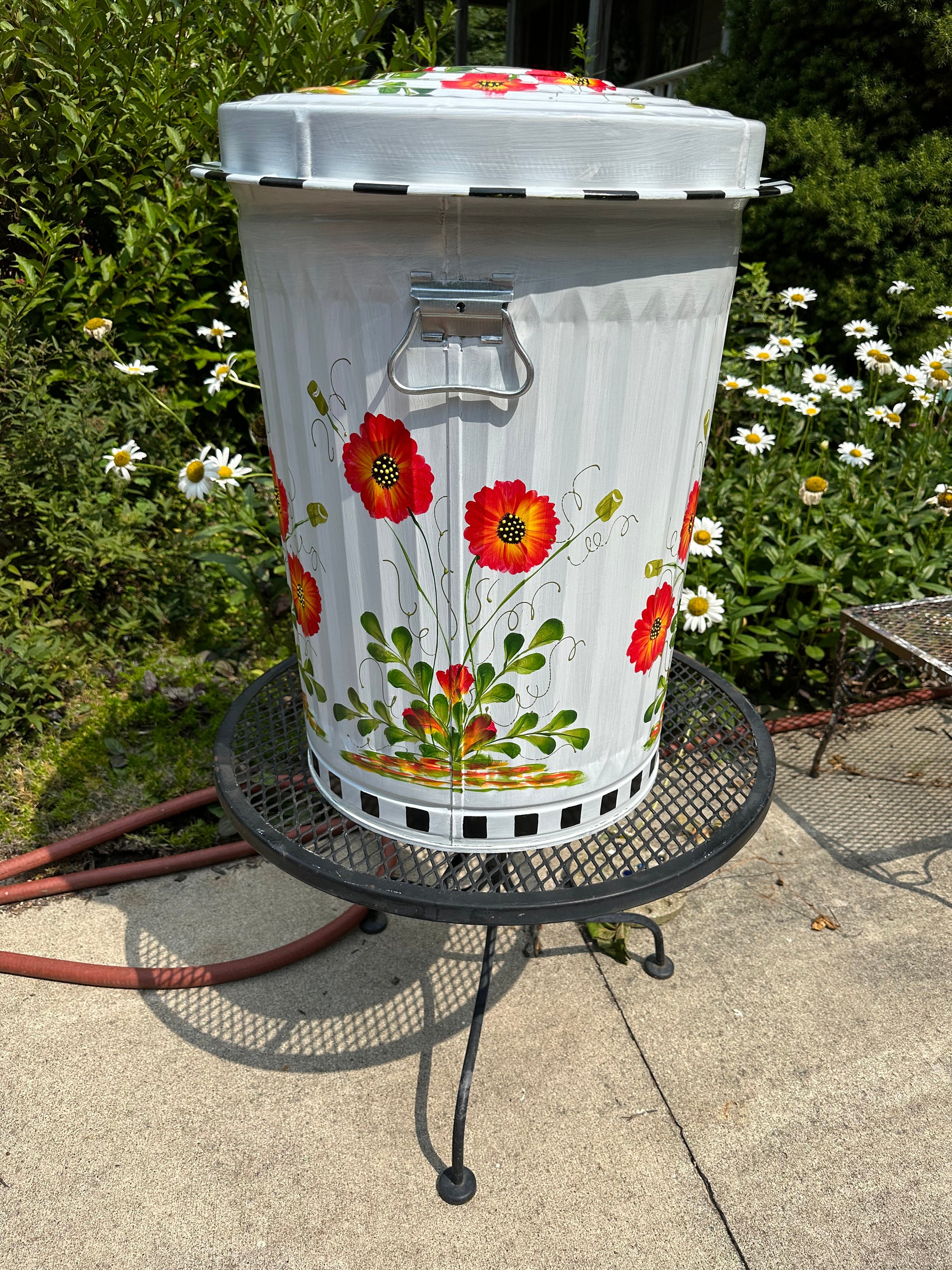 Hand Painted Trash/garbage Can - 20 Gallon Bright, Red/orange Poppies ...
