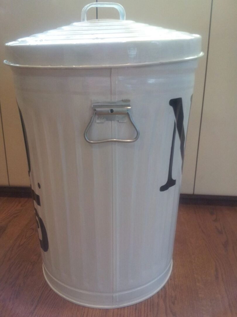 Hand Painted Trash/garbage Can - 20 Gallon Pure Bright White - NO.5 - Etsy