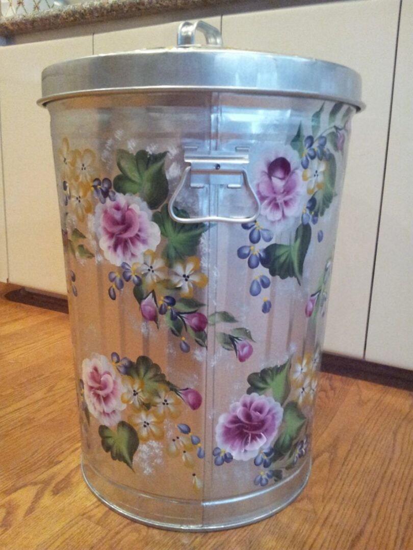 Hand Painted Trash/garbage Can - 20 Gallon Galvanized With Roses,filler ...