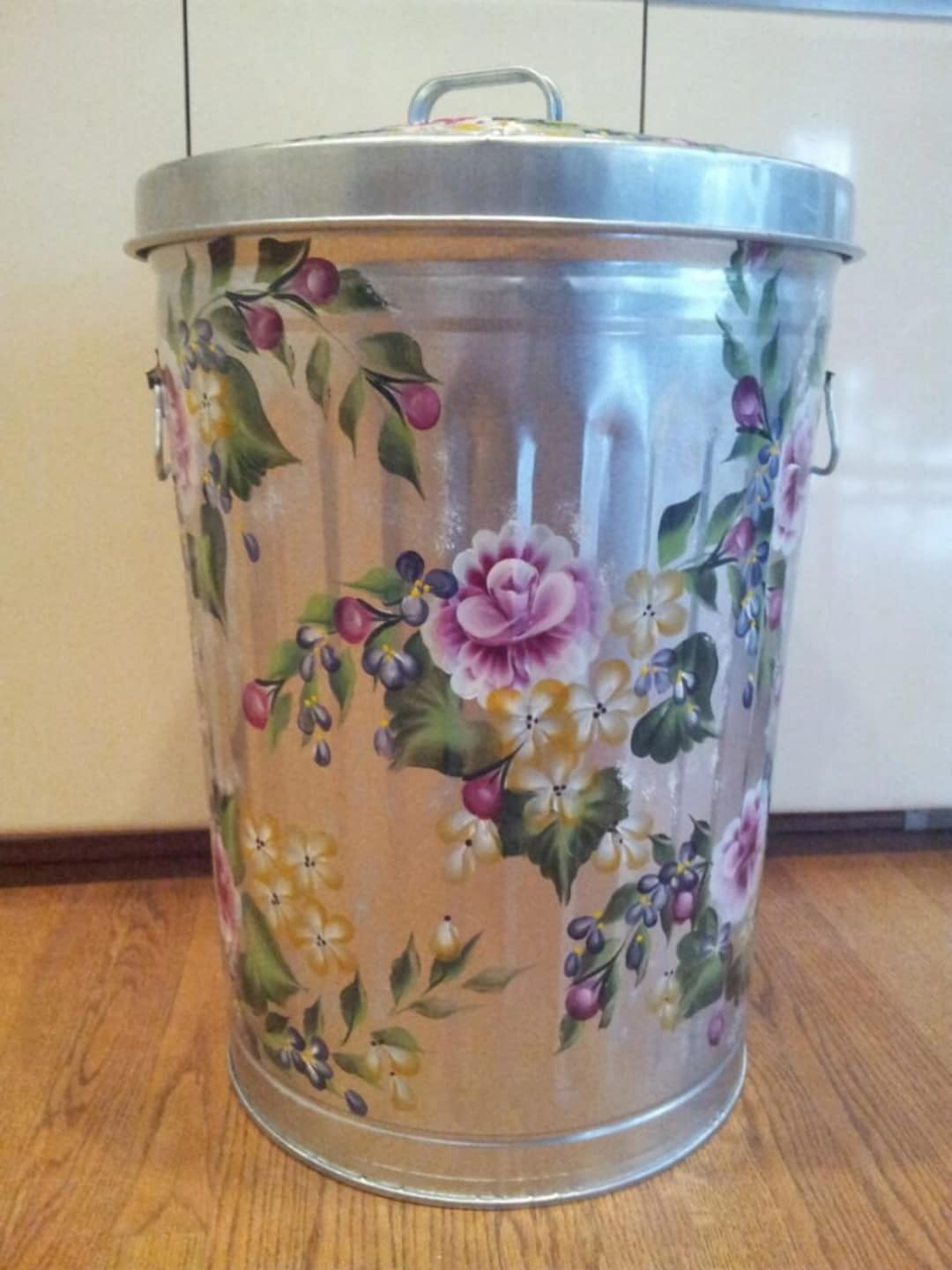 Hand Painted Trash/garbage Can - 20 Gallon Galvanized With Roses,filler ...