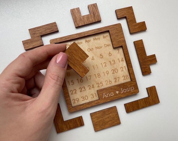 A Puzzle a Day Wooden Calendar Mini - Etsy