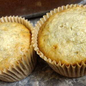 Half Dozen 6 PLAIN Banana Breakfast Large Snack Muffin Fresh Baked to ...