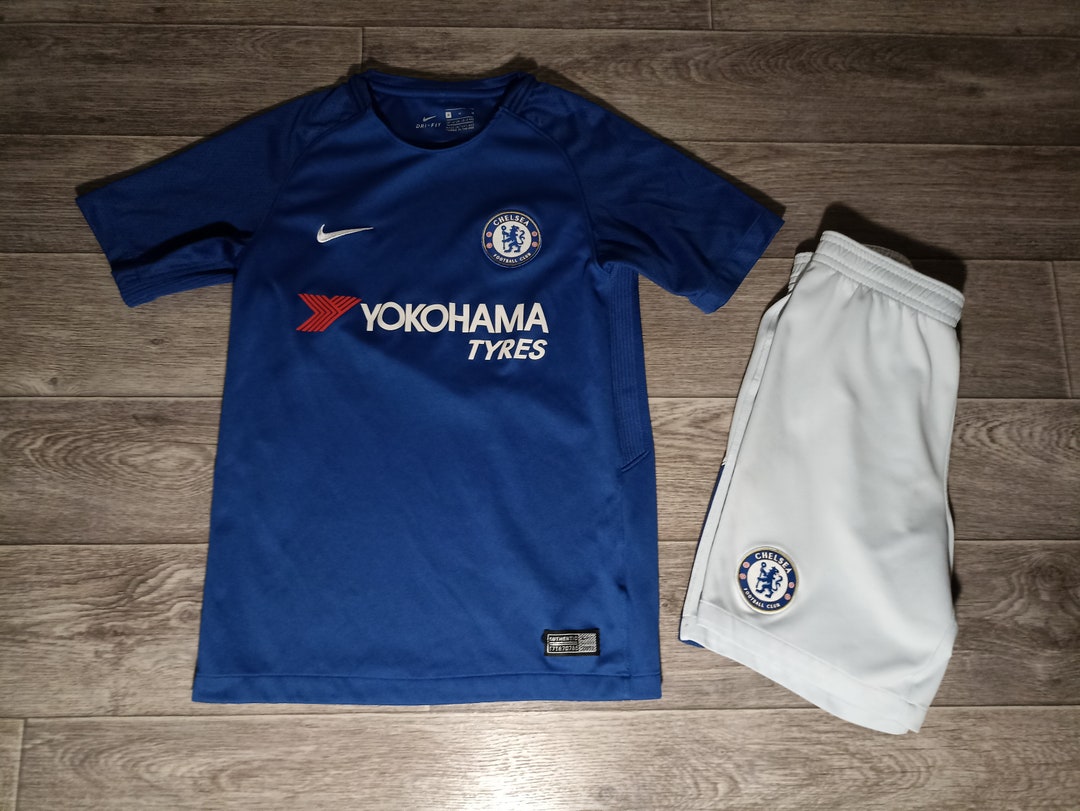 Chelsea FC CFC England Nike 2017/18 Blue White Training Soccer Football ...