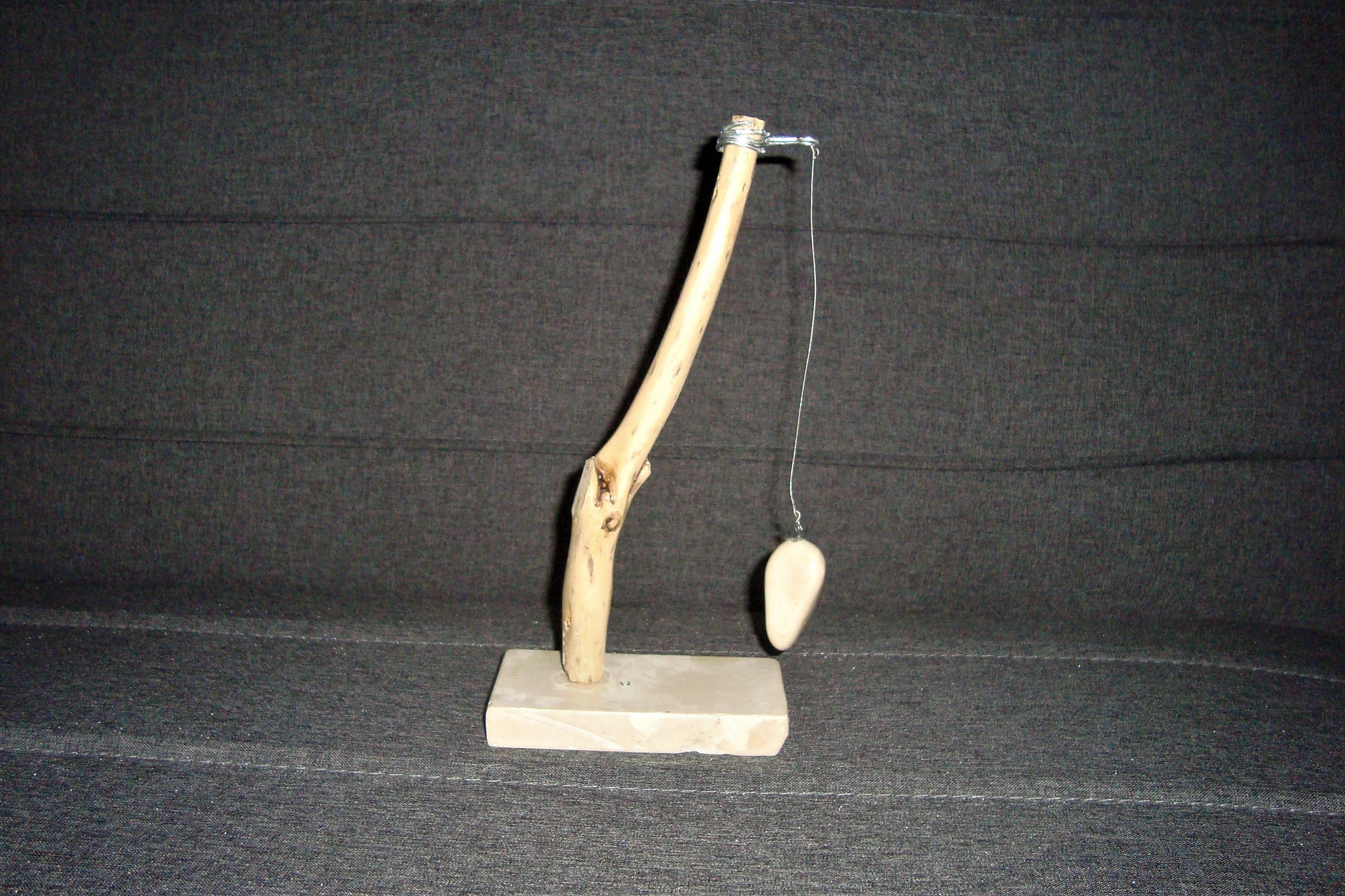 Table Top Natural Pendulum,home Decorative ,earthquake Indicator - Etsy