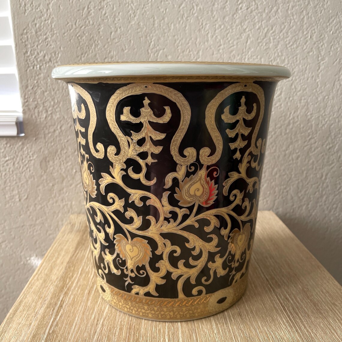 Antique Amita Set 2 Gold Chinese Porcelain Hand Painted Planter Tissue ...