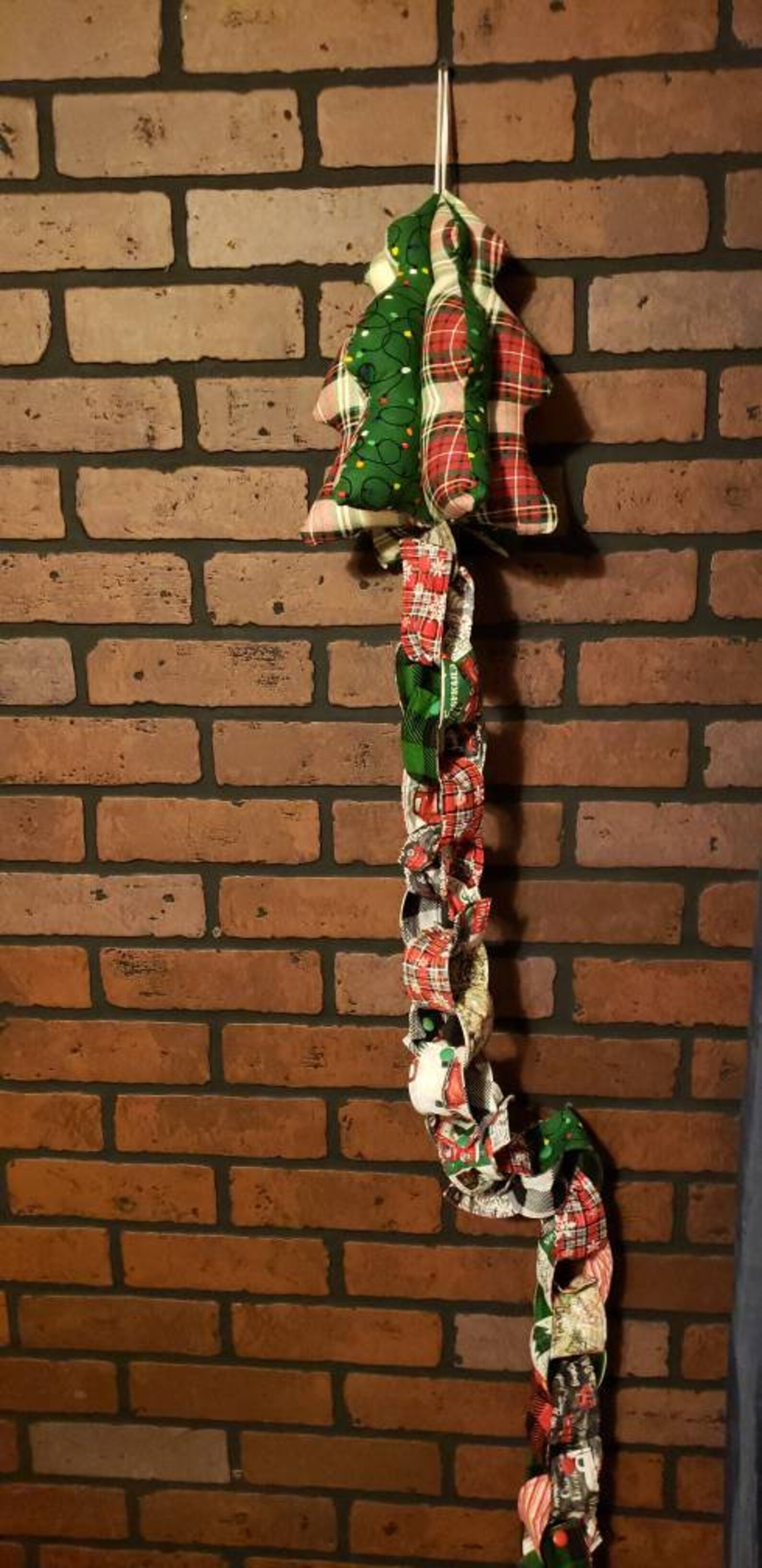 Days Till Christmas 3D Countdown Tree and Fabric Chain Rings With Snaps ...