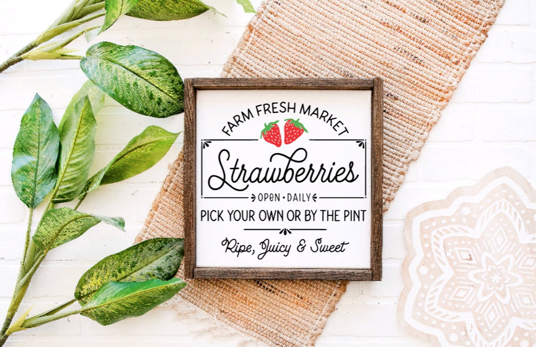 Strawberry Sign, Strawberry Decor, Summer Decor, Summer Sign, Summer ...