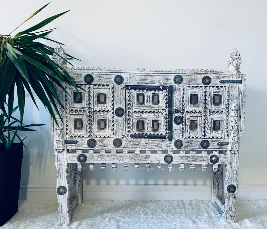 Vintage Rustic Indian Console Table Antique Cabinet Damchiya Sideboard ...
