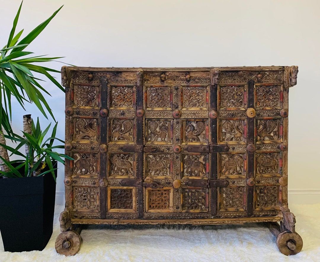 Vintage Rustic Indian Damachiya Antique Indian Wood Sideboard Credenza ...