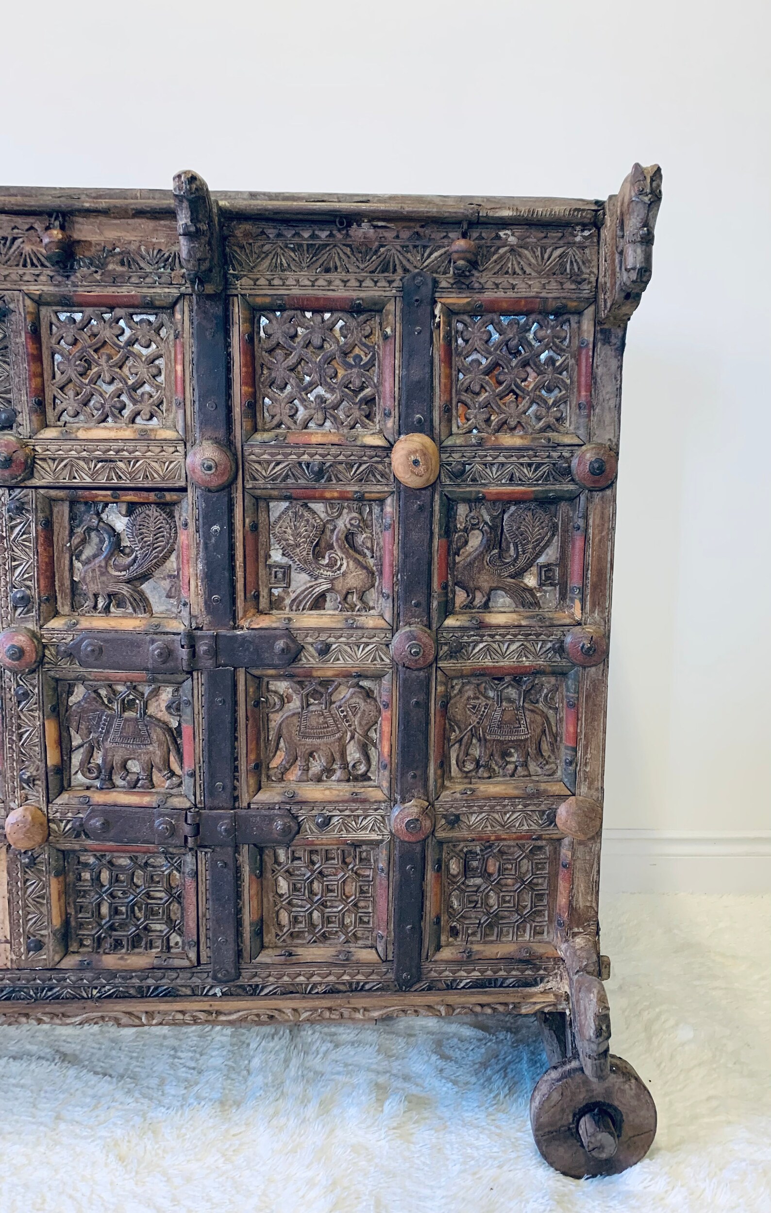 Vintage Rustic Indian Damachiya Antique Indian Wood Sideboard Credenza ...