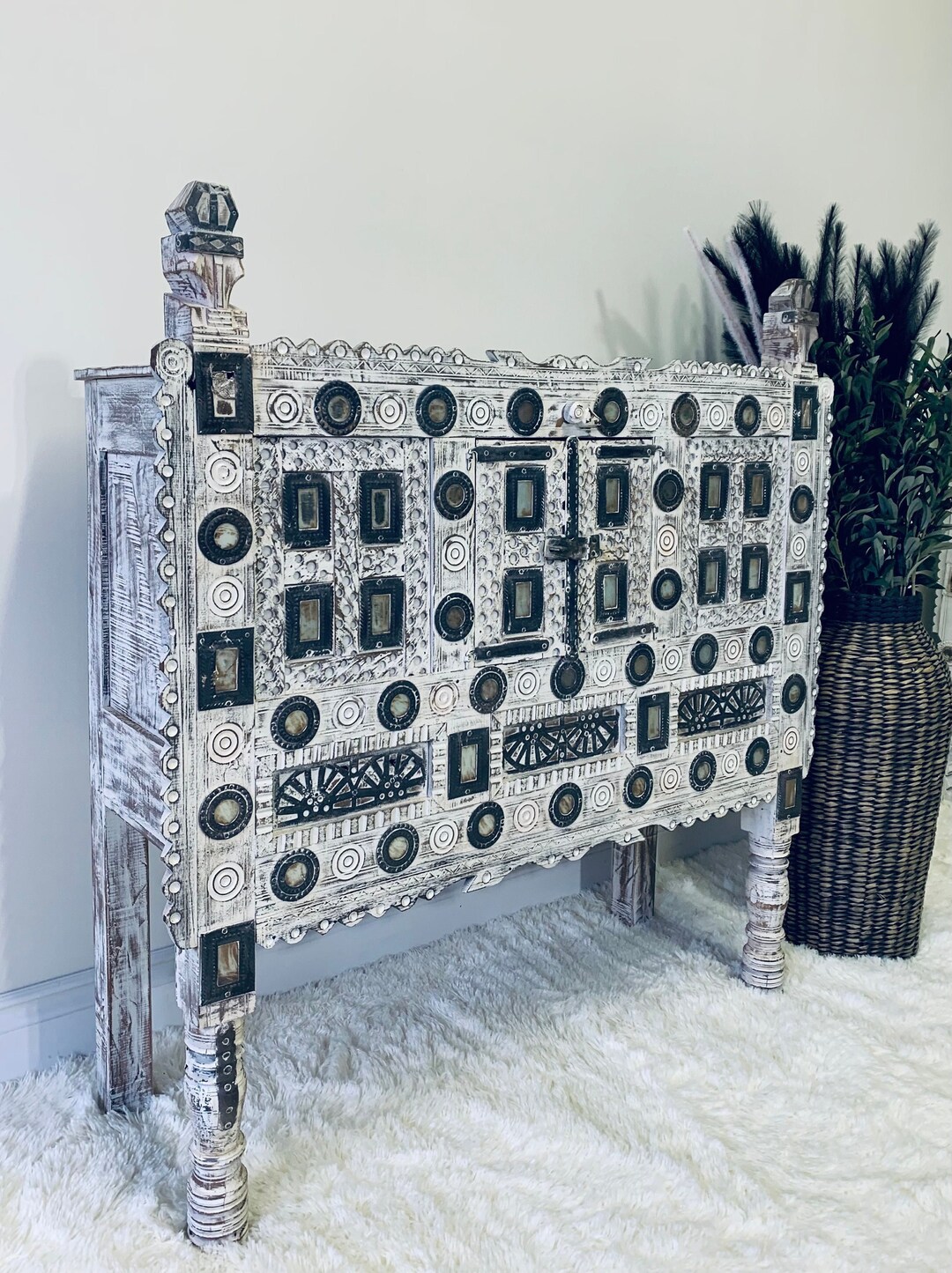 Vintage Rustic Indian Console Table Antique Cabinet Damchiya Sideboard ...