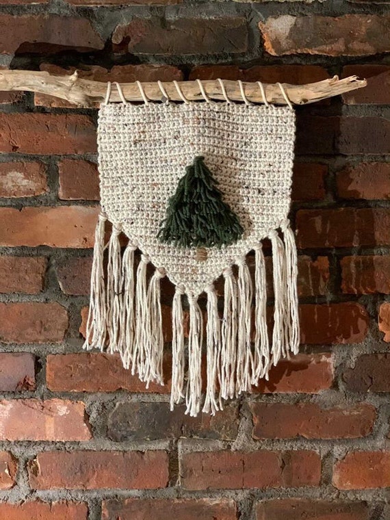 Crochet Christmas Tree Wall Hanging - Etsy UK