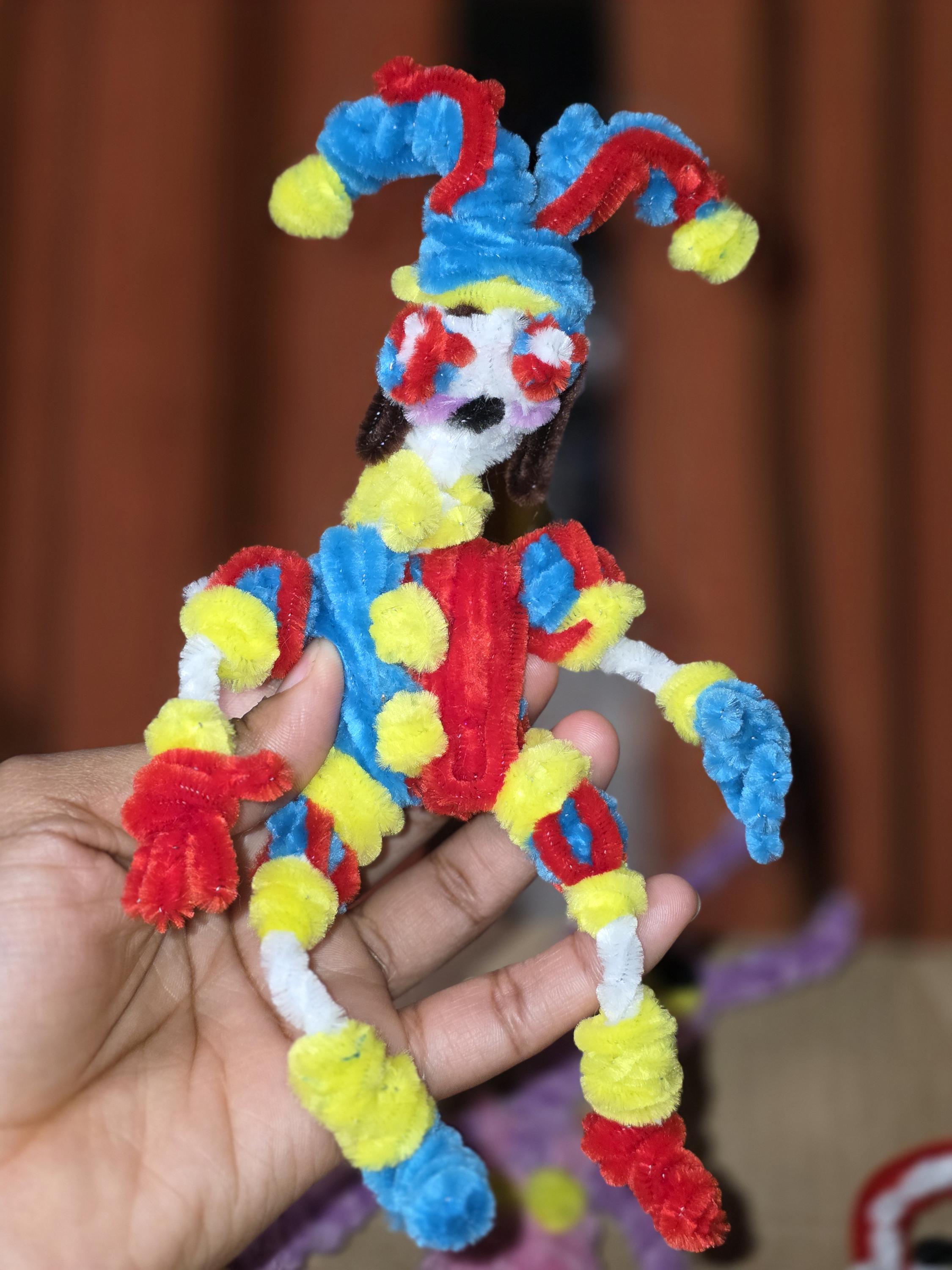 The Amazing Digital Circus Keychains Set – Handmade Pipe Cleaner Figure ...