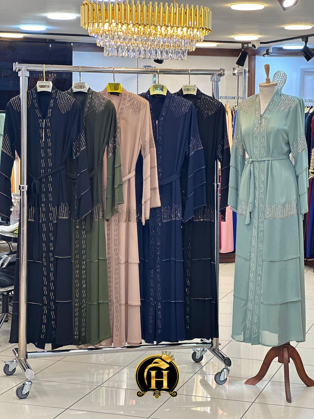 Abaya for Muslim Lady | Sophisticated Modern Abaya | Vogue Modest Dress ...