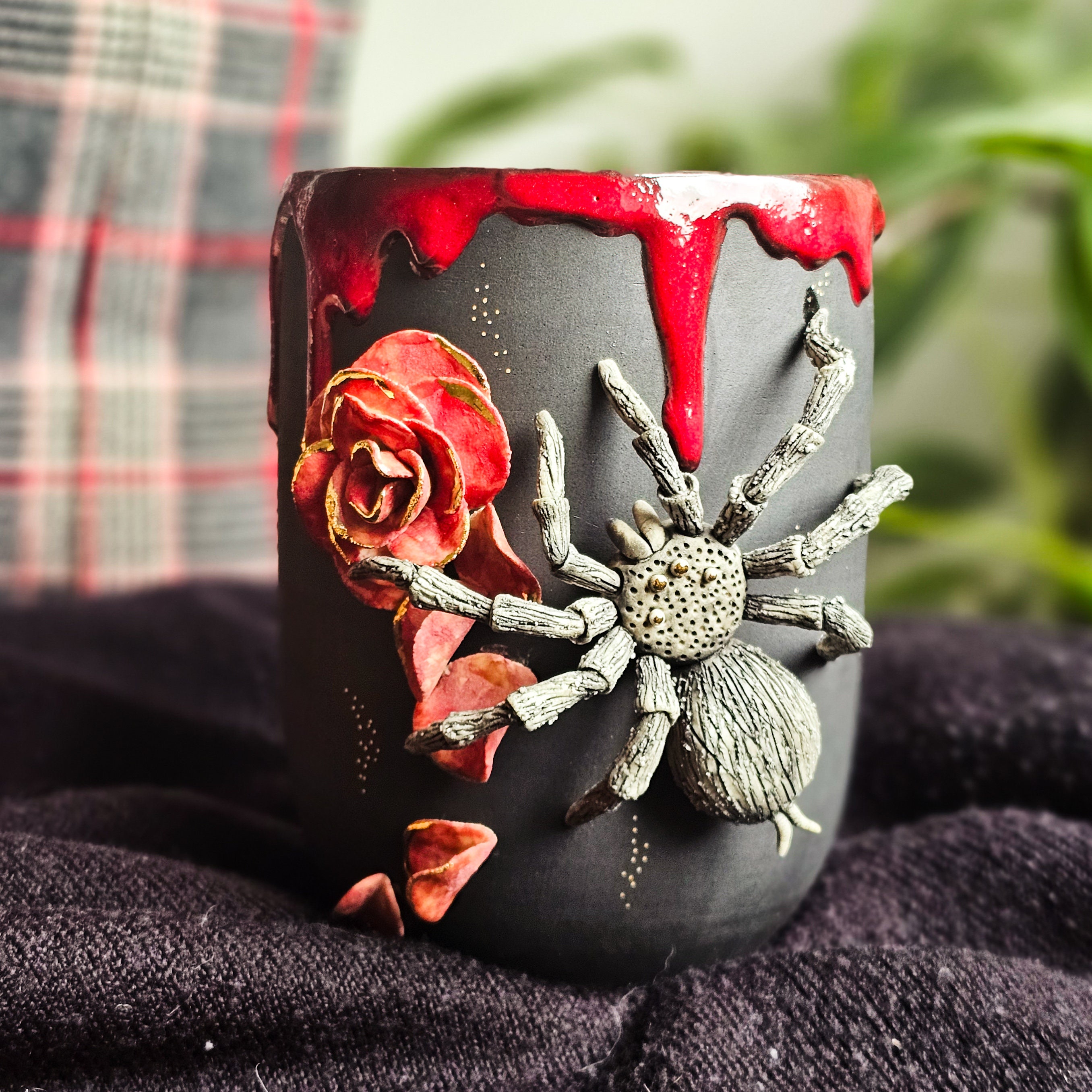 Halloween Spider Cup With Red Rose Finished With 22k Gold Detailing ...
