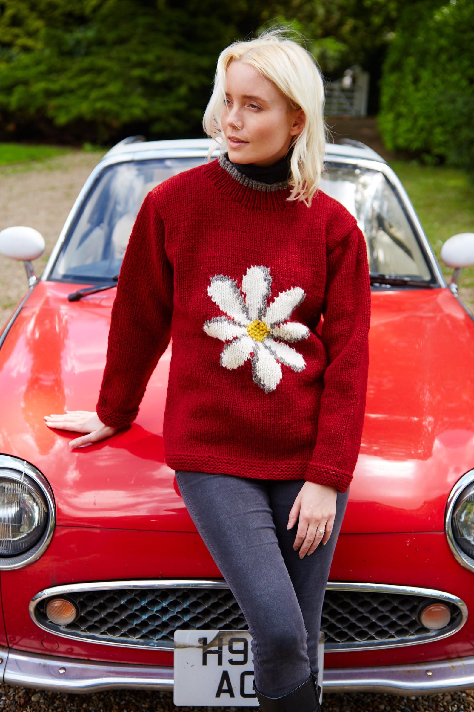 Women's Knitted Daisy Jumper - Red, 100% Wool | Pachamama - Etsy