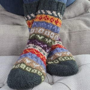 Women's Fair Isle Sofa Socks - 100% Wool - Fair Trade - Handmade - Cosy ...
