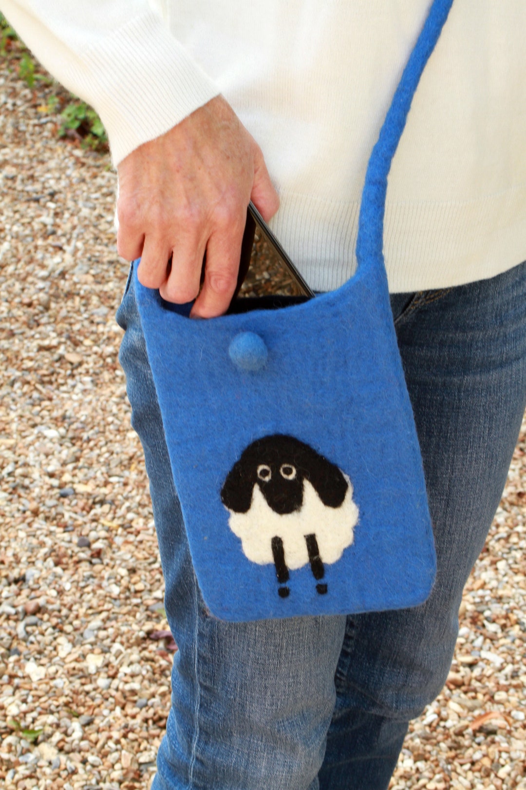 Hand Felted Sheep Bag - Highland Cow Bag - Fox Bag - Mobile Shoulder ...