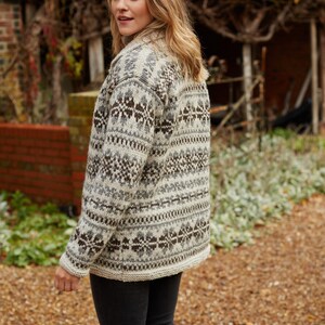 Women's Cream Fair Isle Cardigan - 100% Wool Hand Knit Cardigan ...