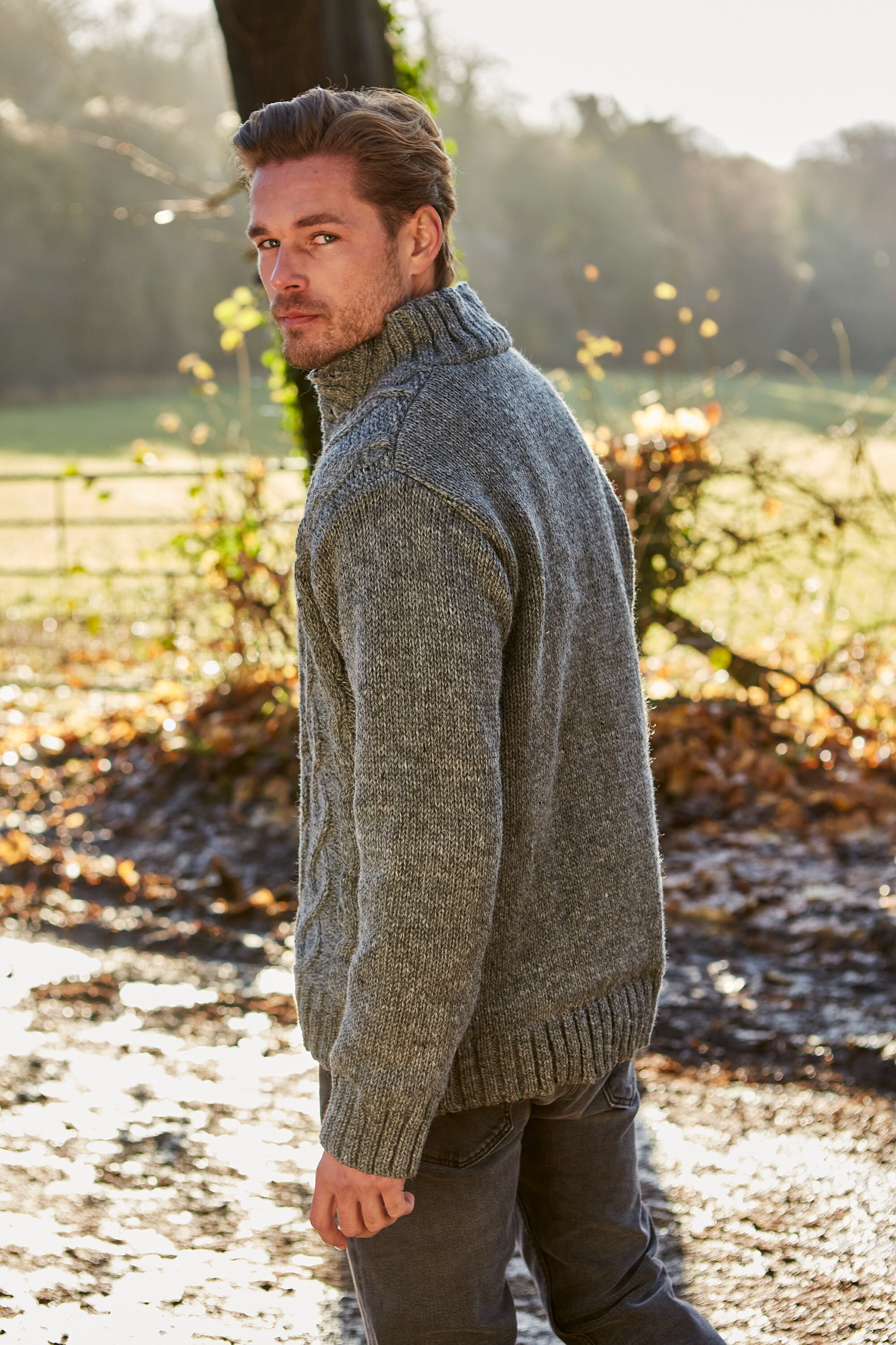 Mens Cable Knit Jumper - Grey Knit Sweater - Mens Cable Knit Jumper ...