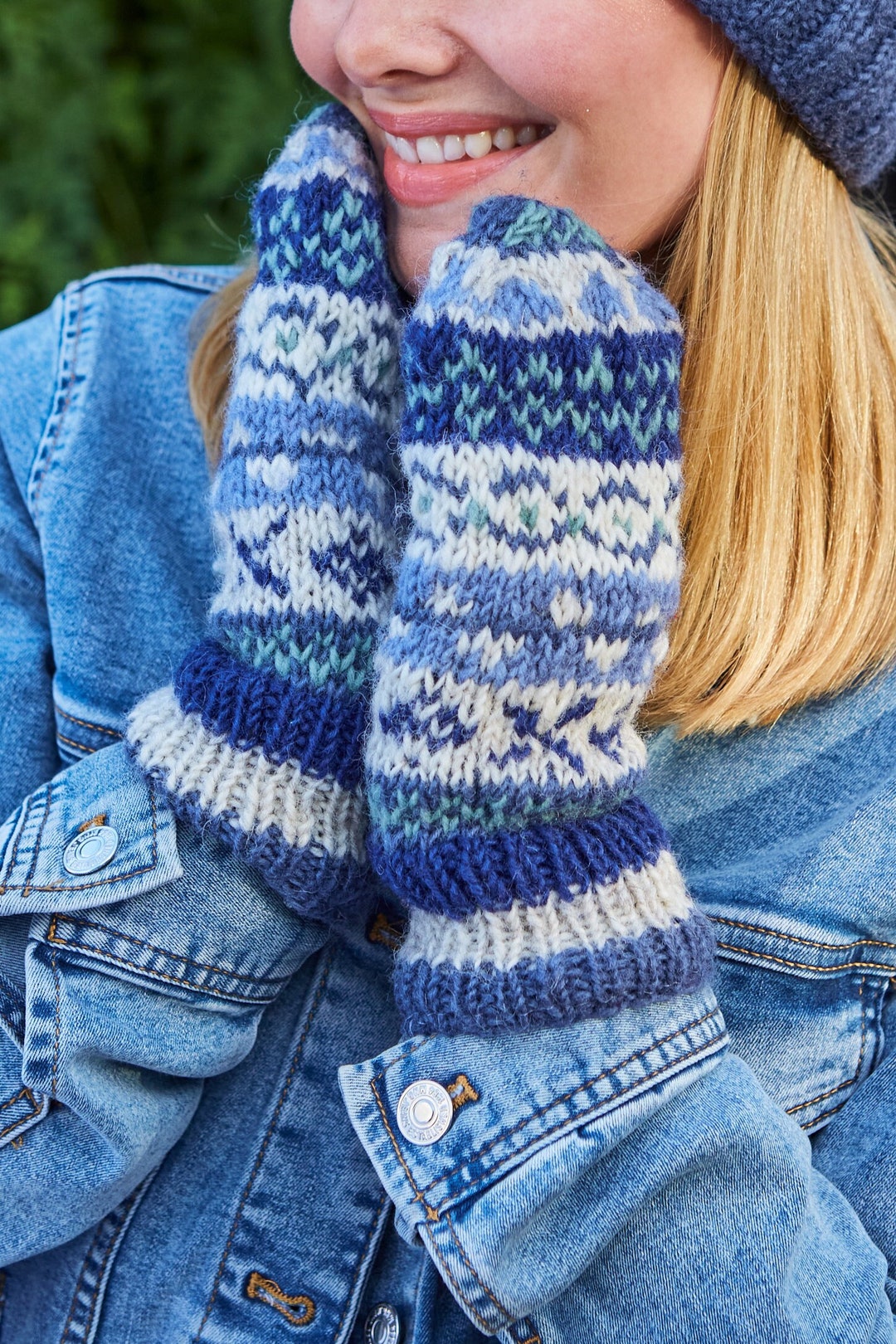 Women's Knitted Fair Isle Mittens - 100% Wool and Fleece Lined ...