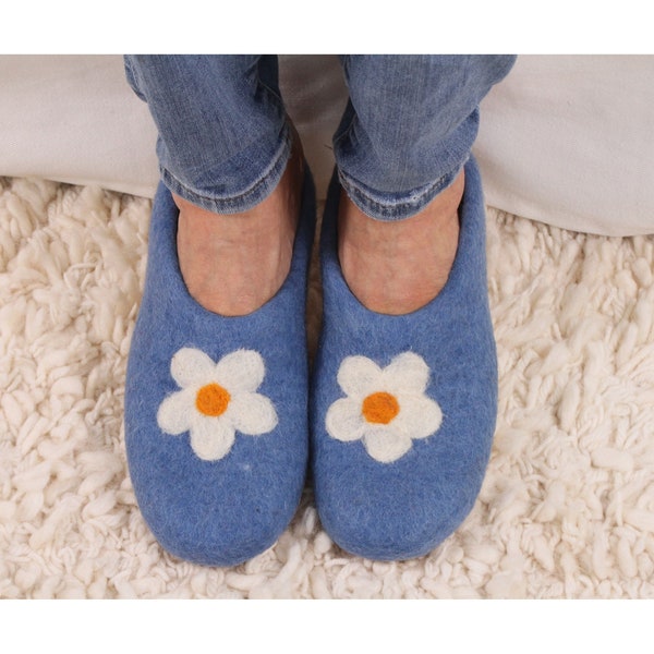 Flower Slippers - Etsy