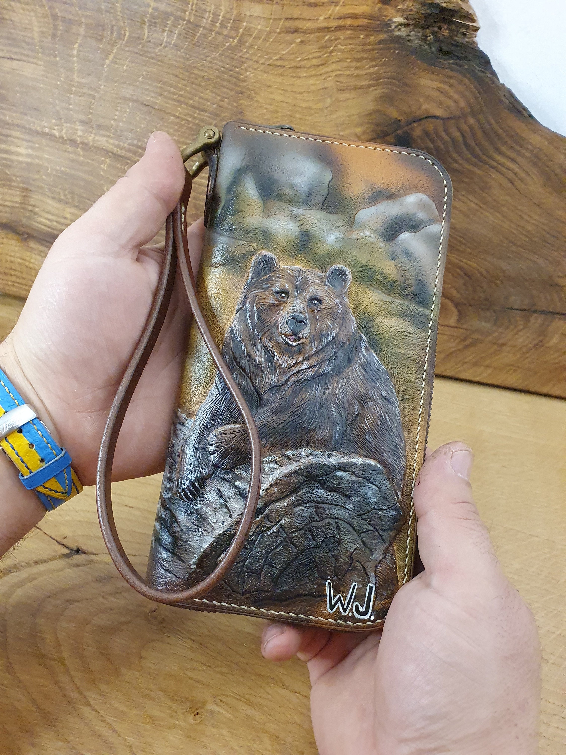Loop Wallet Tooled With a Bear Zipper Long Wallet - Etsy