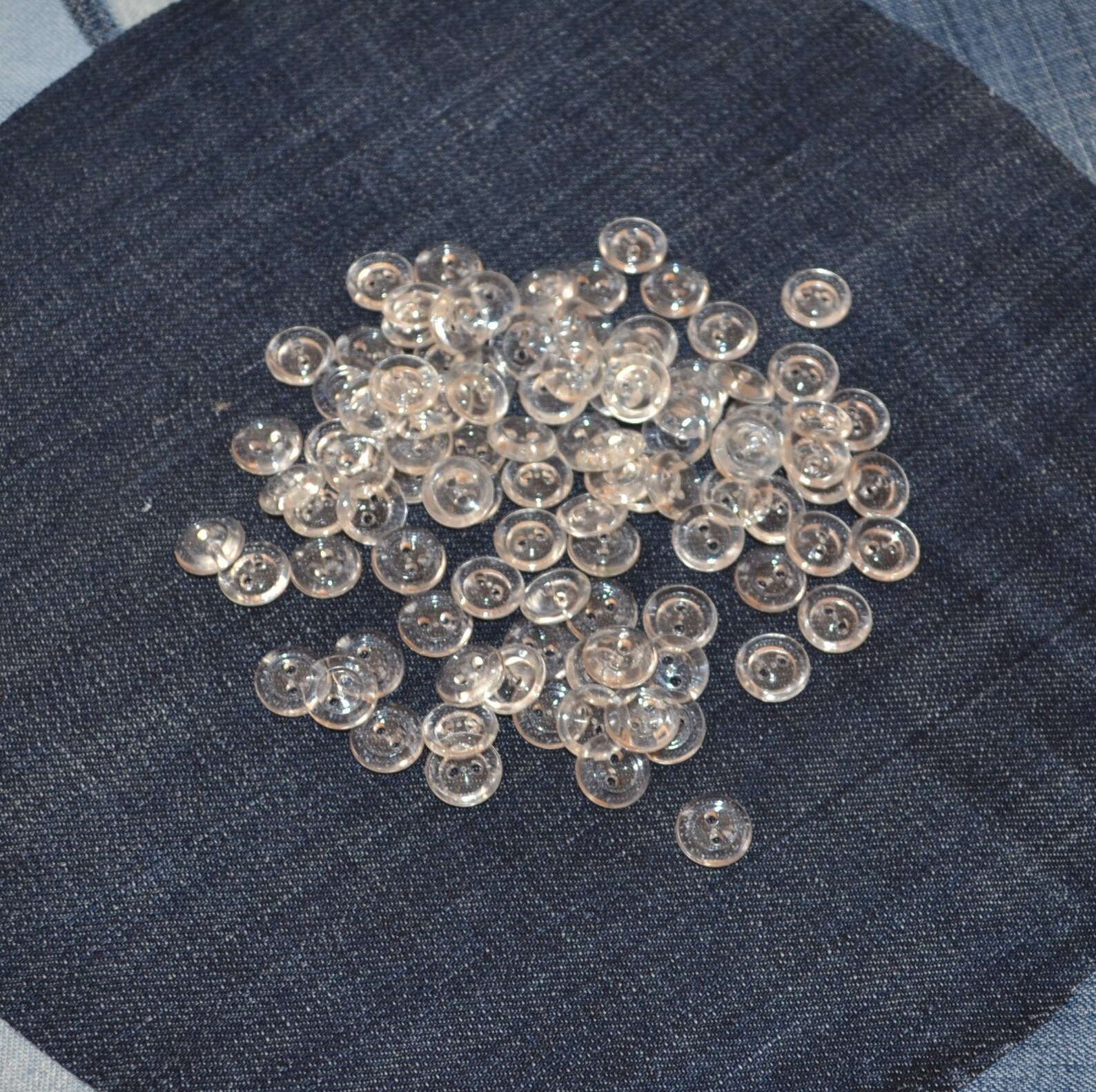 200pcs Clear Buttons, Transparent Buttons, Buttons, Clear Resin Buttons ...