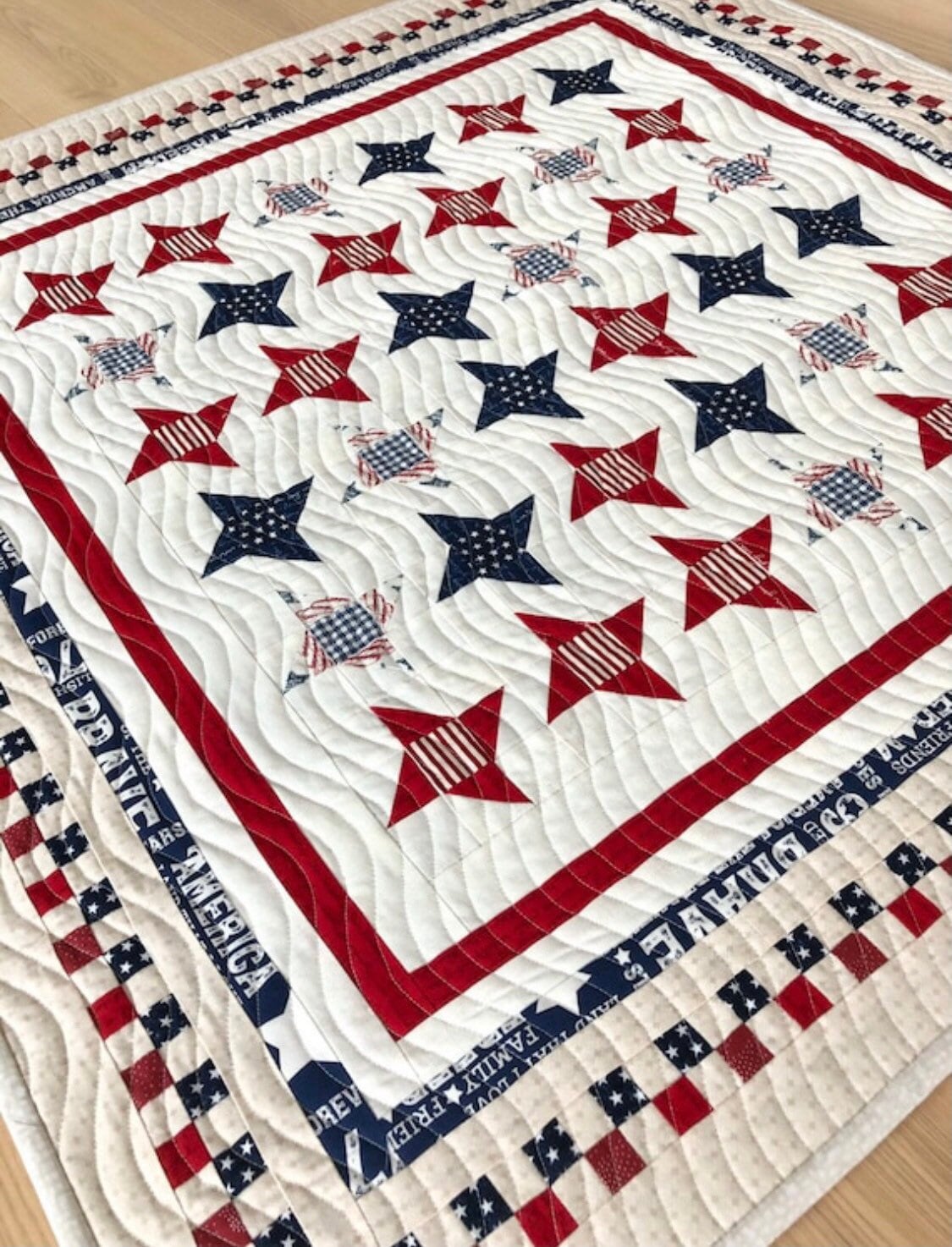 Patriotic Quilt // Veteran Quilt / 4th of July Decor / - Etsy