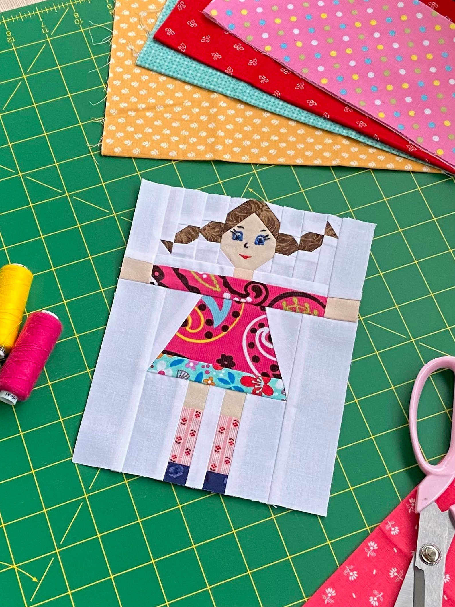 Quilt Pattern / Girl Pattern Block / PDF Quilt Pattern/ Pigtal Girl ...