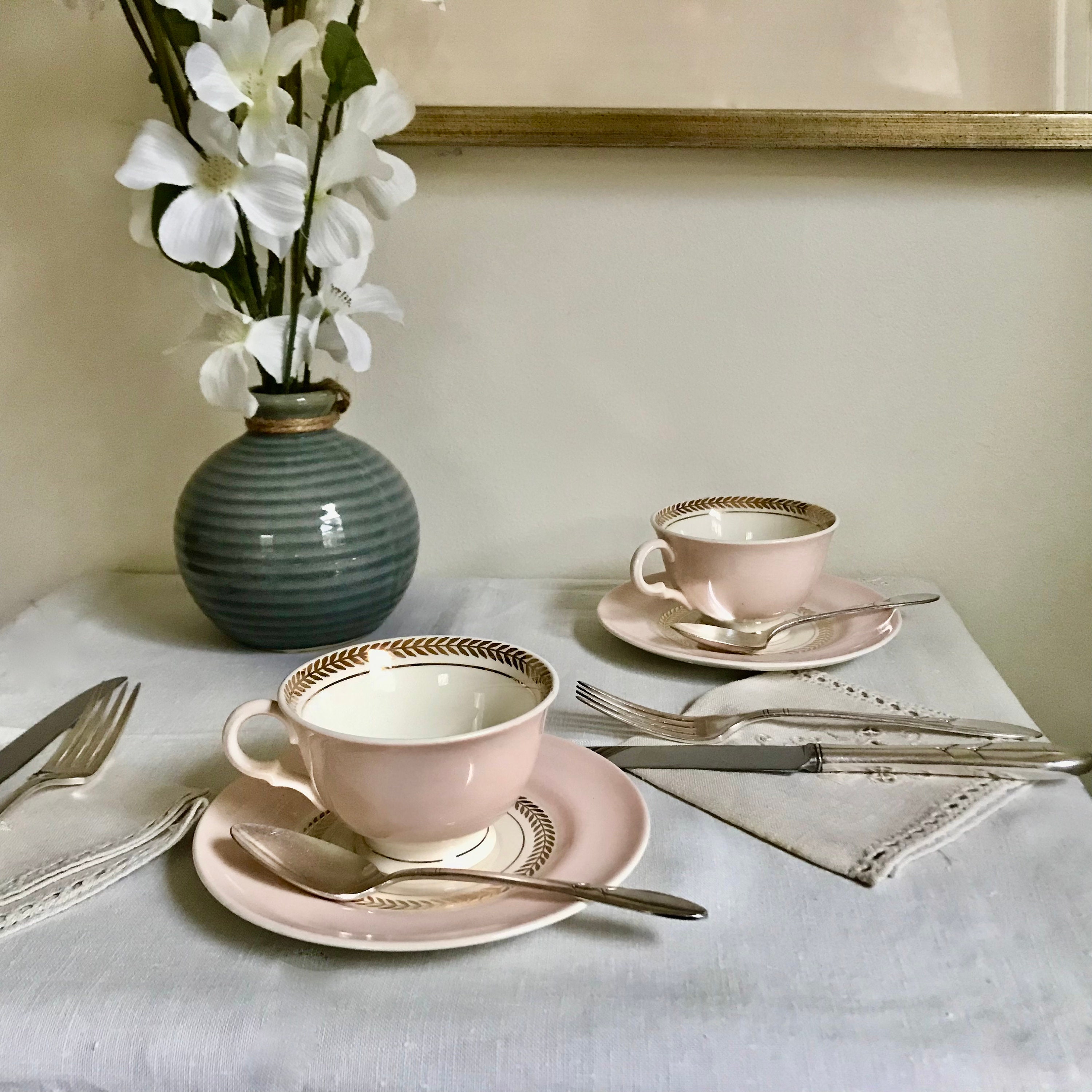 Regency Tea Party Pair of Teacups and Saucers Drink & Barware Kitchen ...