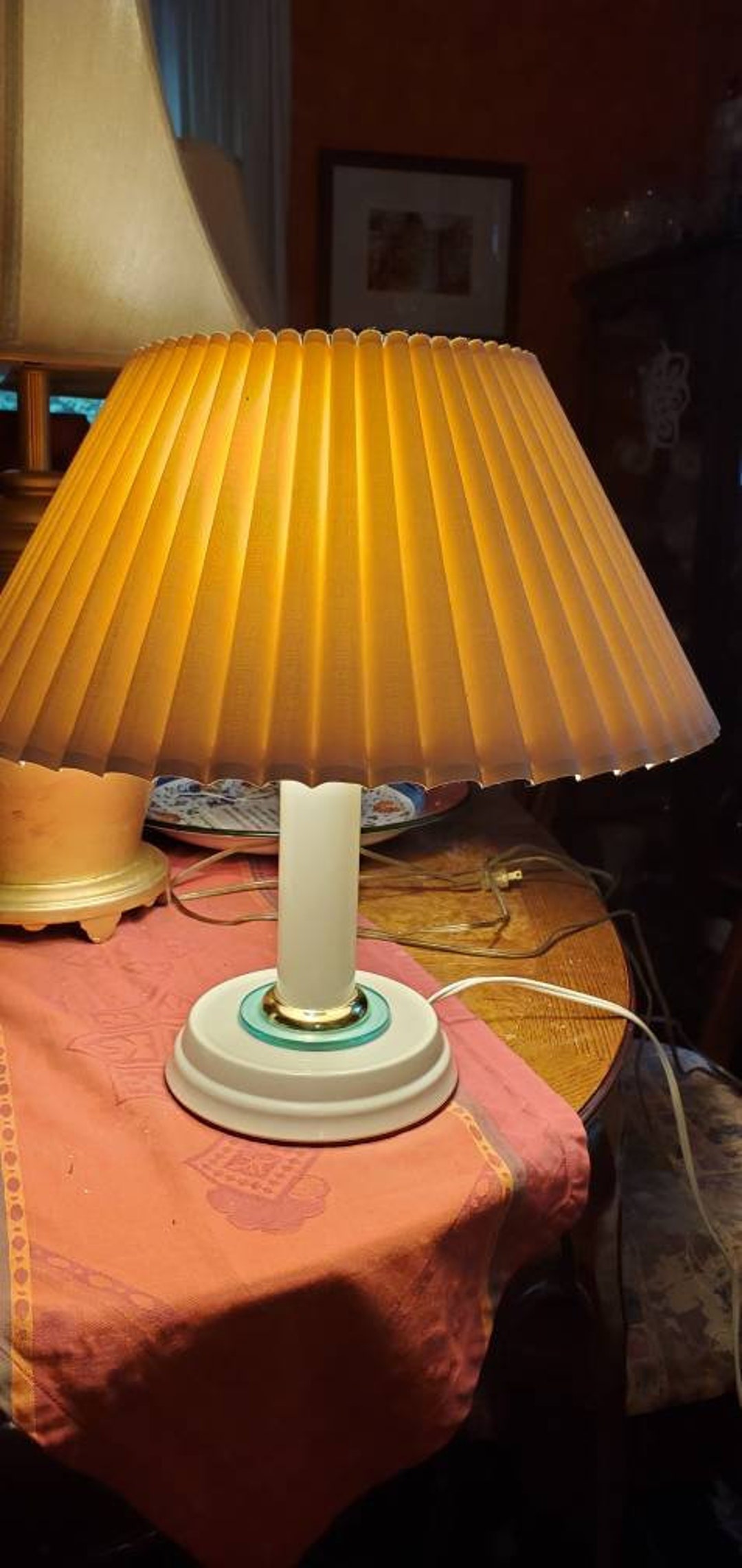 Touch Lite Lamp With Two Practical Series II Lightbulbs and Contoller ...