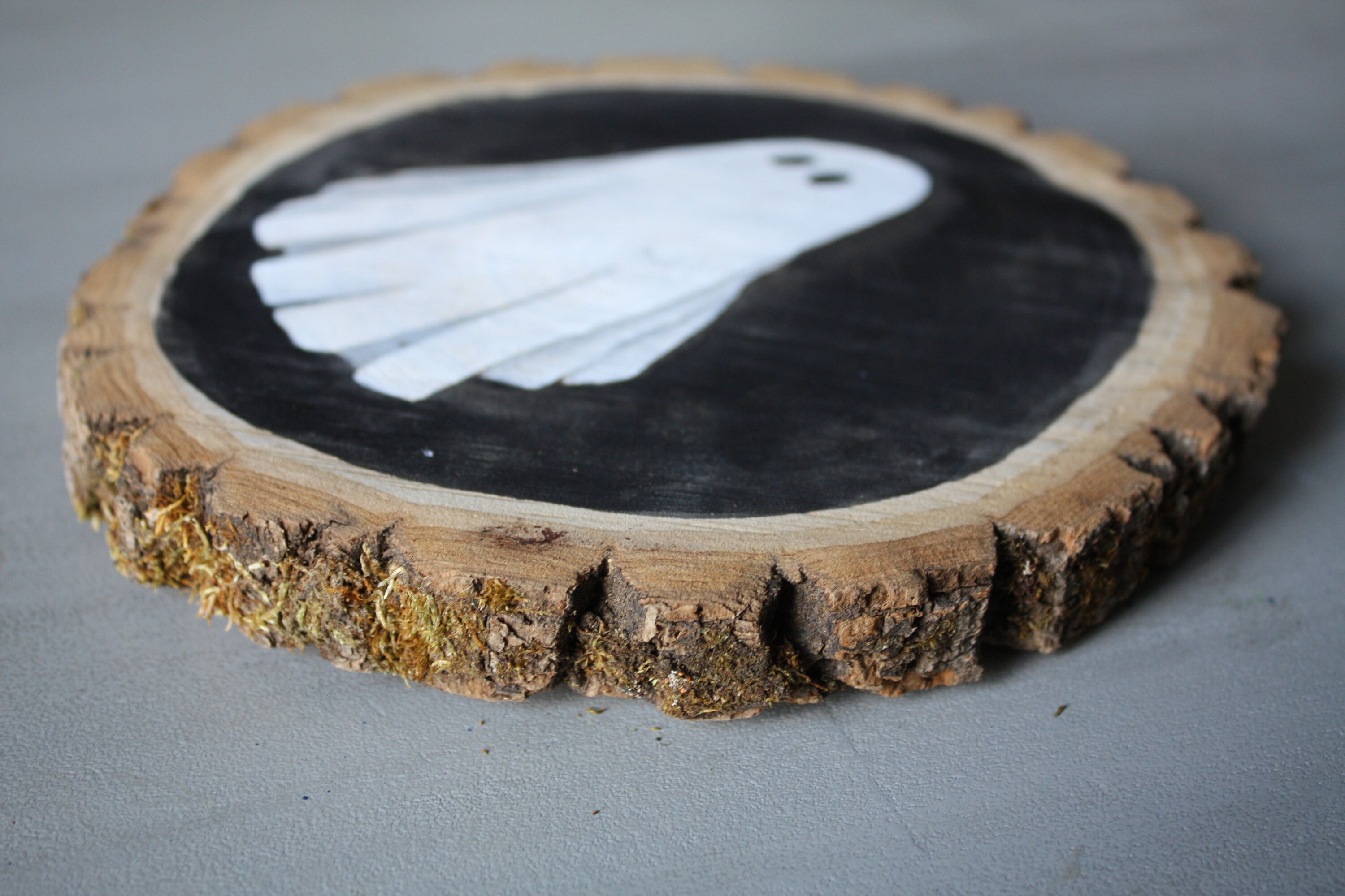 Floating Ghost Painted on Wood Slice - Etsy