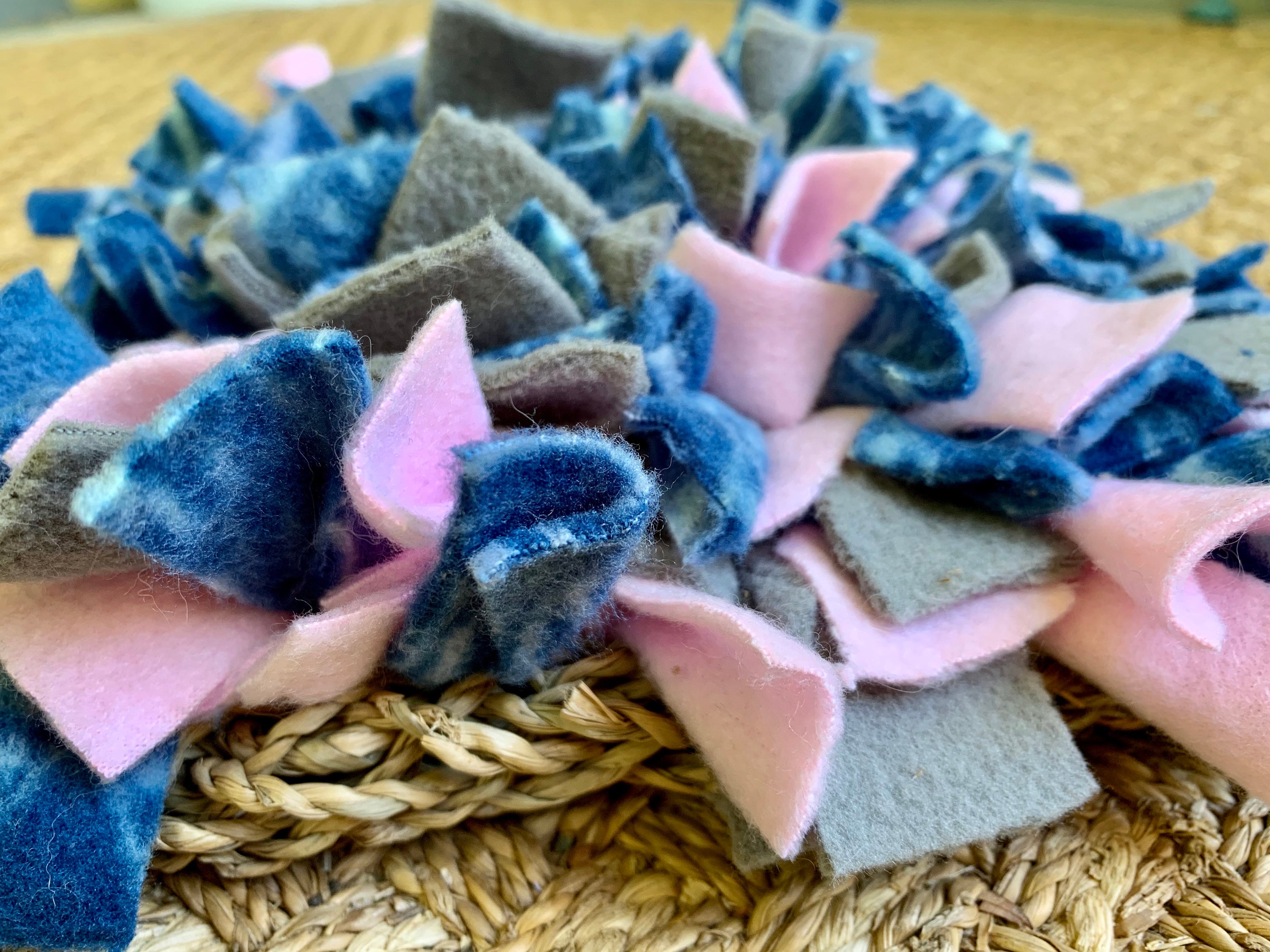 Seagrass Enrichmat™ Snuffle Mat Foraging & Enrichment Mat | Etsy