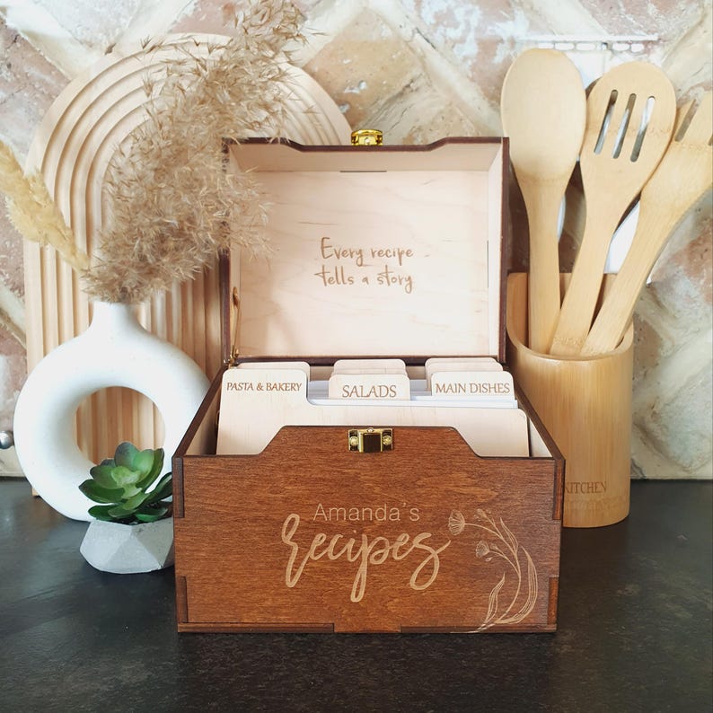 Personalized Recipe Box 4 X 6 Recipe Cards Box Christmas Gift for Mom ...