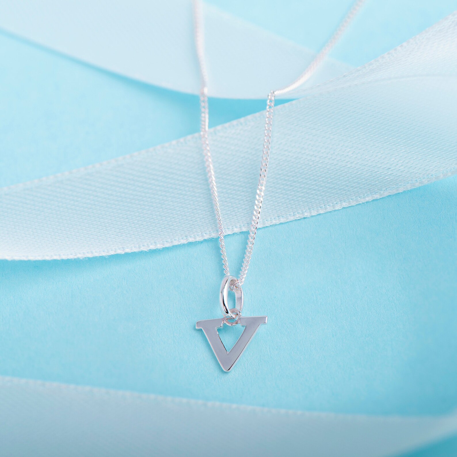 925 Sterling Silver V Initial Letter Necklace Pendant A-Z - Etsy UK