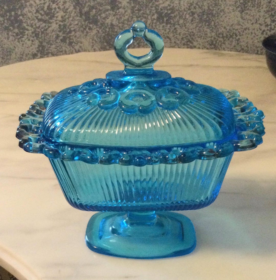 Vintage Indiana Glass Candy Dish Mid-century Modern Lace Edge Candy Box ...