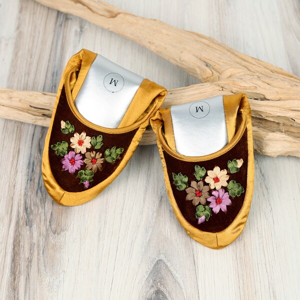 Embroidered Slippers - Etsy