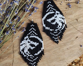 Bead Wolf Earrings - Etsy