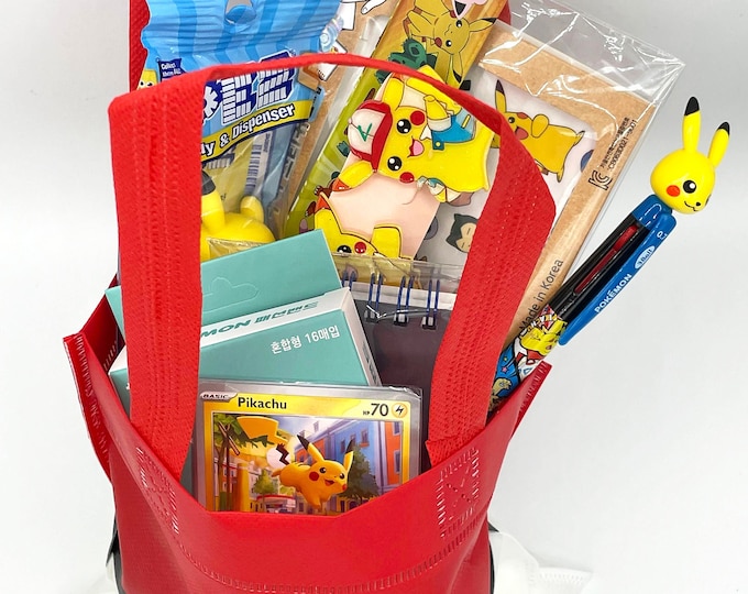 Pokemon Gift Bag for Kids 9-piece Pokemon Pikachu Mystery Gift Set ...