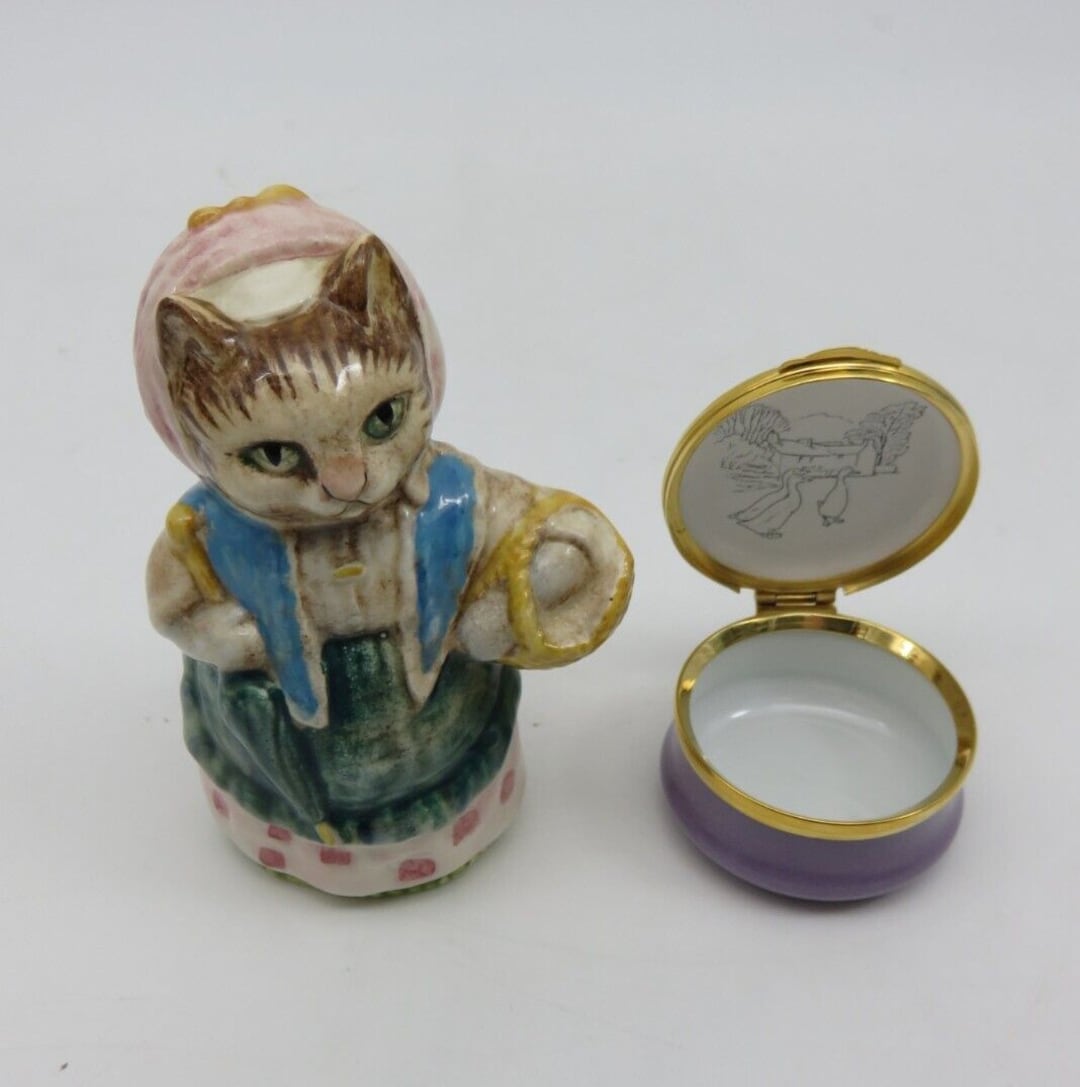 Beatrix Potter Tabitha Twitchit Enamel Trinket and Cousin Ribby Beswick ...