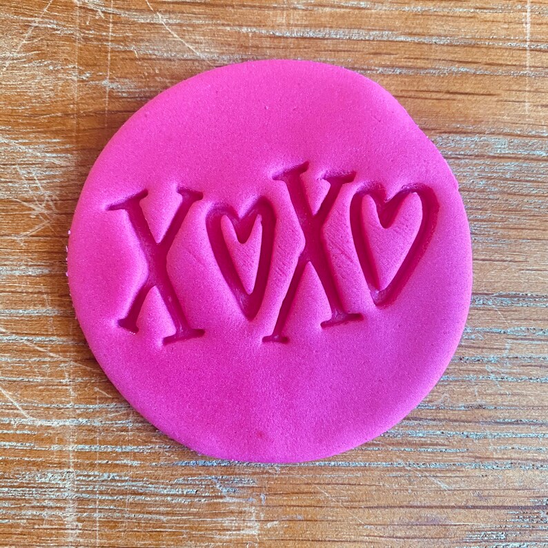 XOXO Valentines Day Fondant Icing Embosser Cutter Stamp for - Etsy
