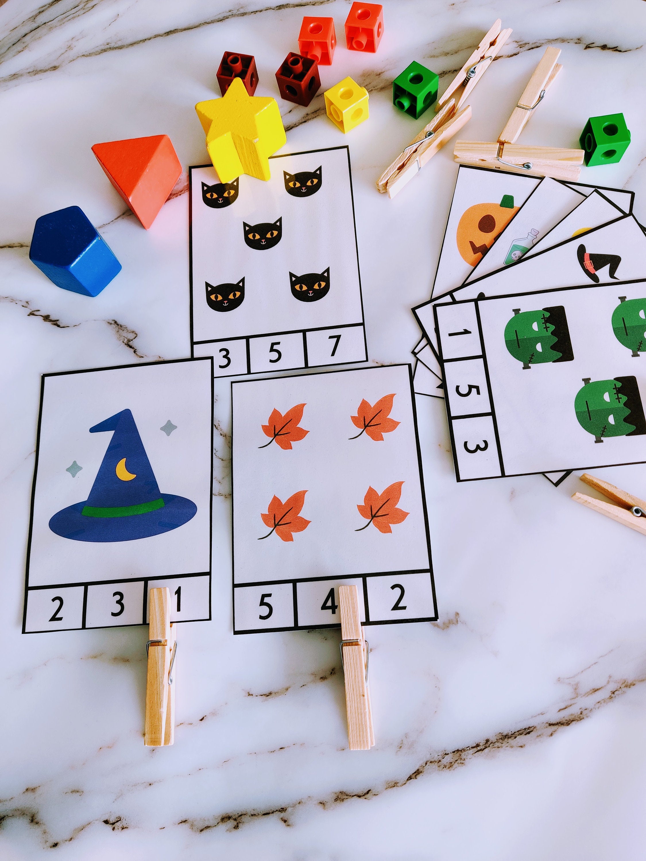 Halloween Math Count and Clip Cards Activity for Toddlers, Preschool ...