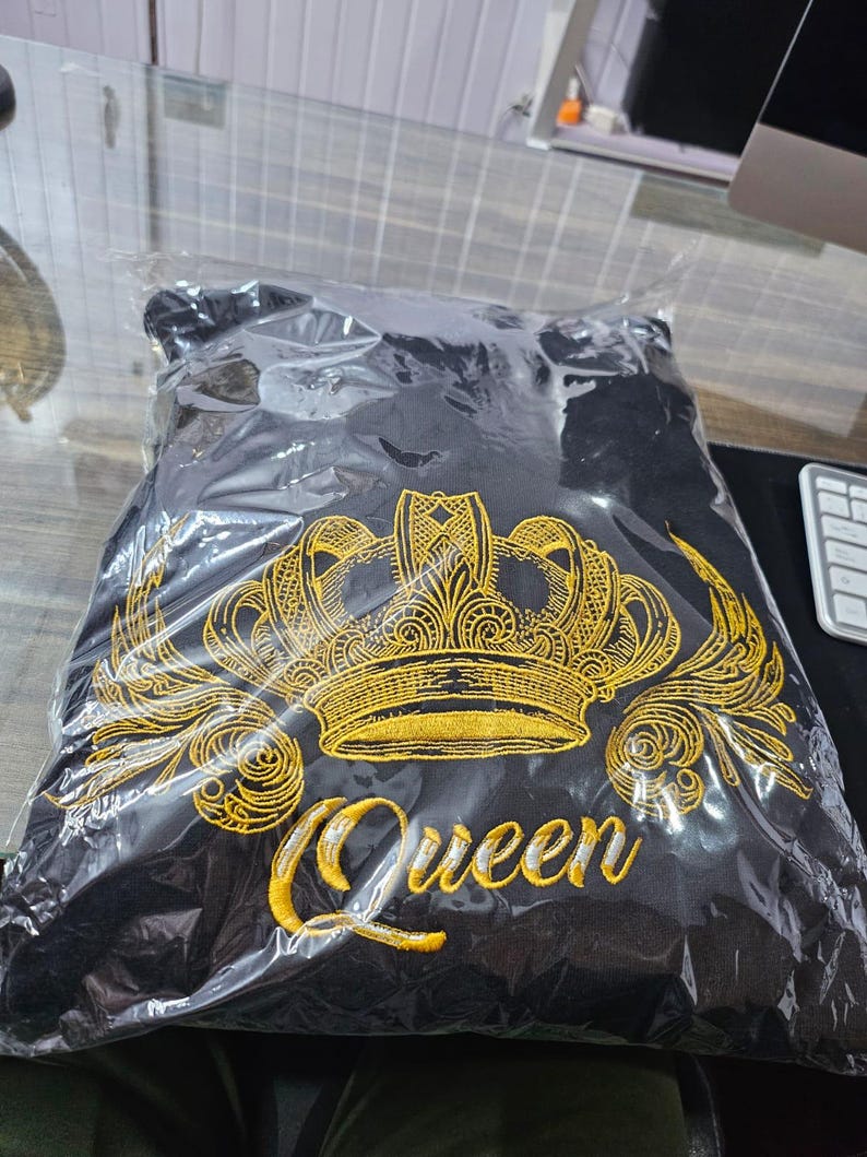 Queen Crown Embroidery File, Machine Embroidery Design, Royal Theme ...