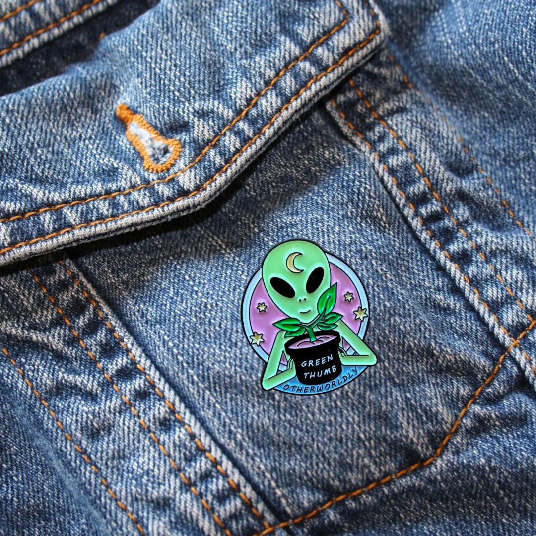 Alien Green Thumb Enamel Pin, Plants, Plant Humor, Plant Parent, Gift ...