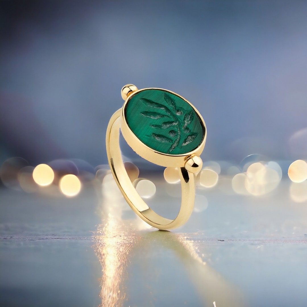 Natural Malachite Horizontal Signet Ring in 14k Yellow Gold. Graduation ...