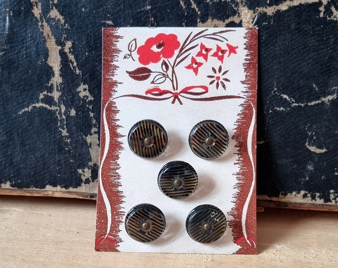 Old Haberdashery Pretty 1940s Buttons in Transparent Black and Gold ...