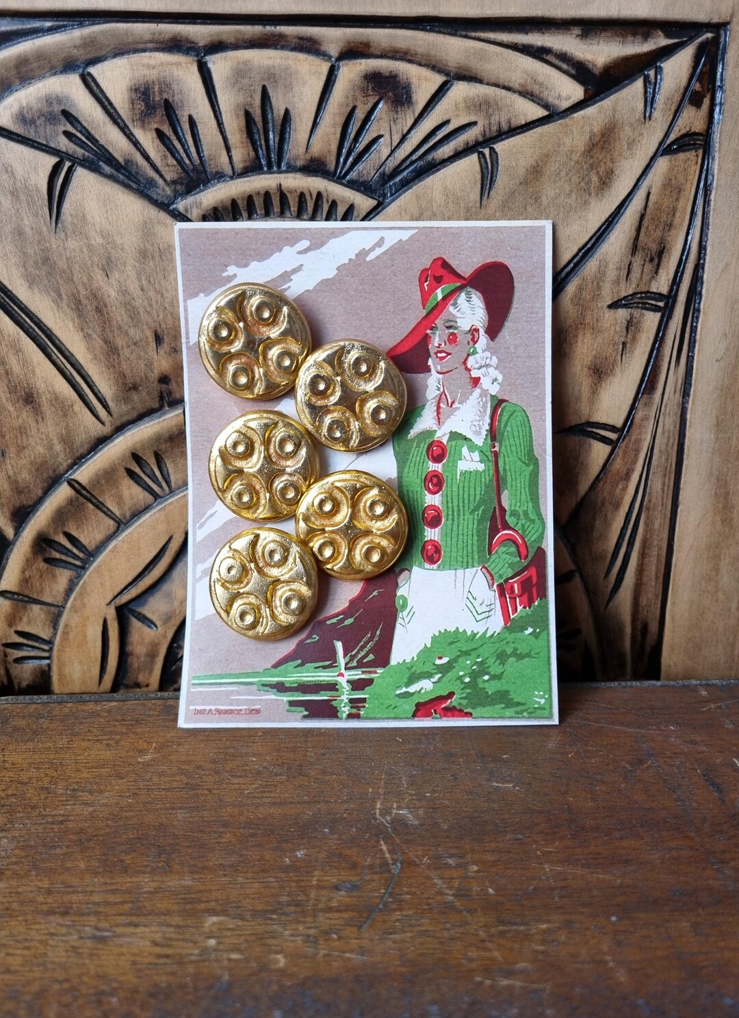 Antique Haberdashery Sublime 1930s 1940s Buttons in Gold Metal, Very ...