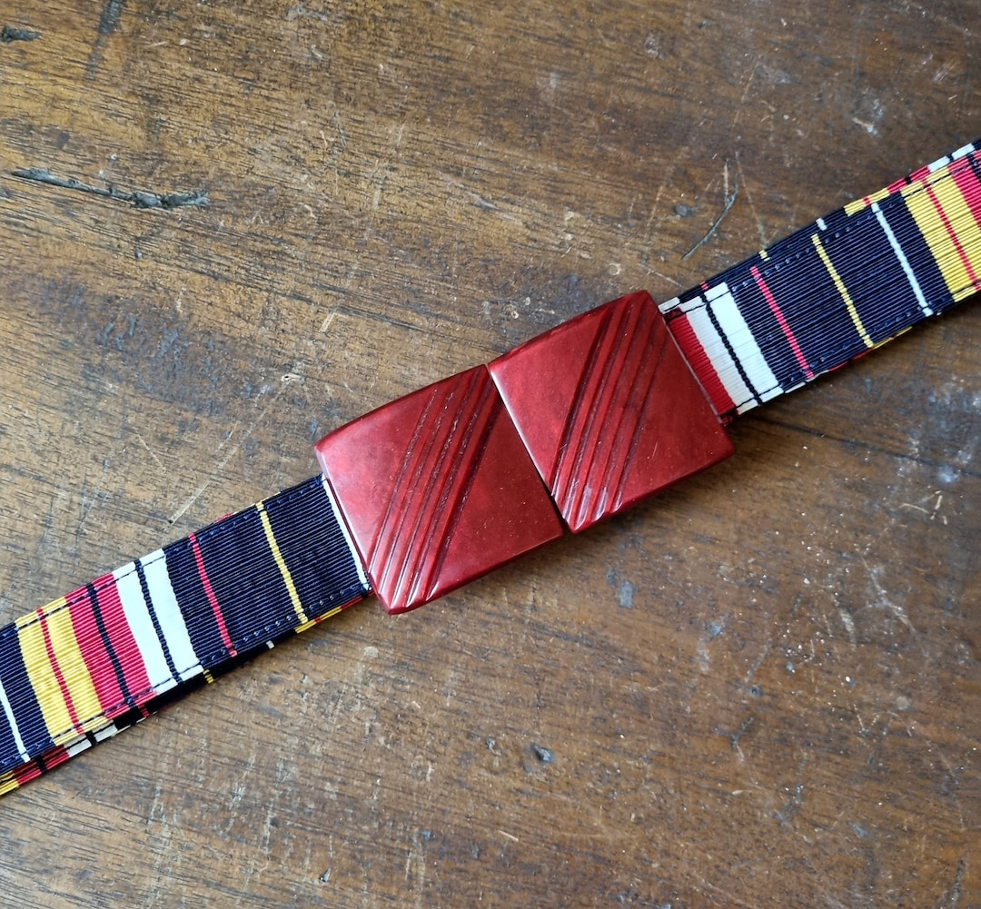 Unique Model - 1930s 1940s Style Belt, Cream, Navy, Red and Yellow ...